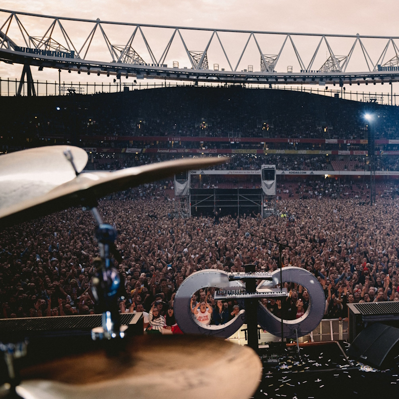 Robbie Williams @ The Emirates Stadium | Robbie Williams | Champions Travel